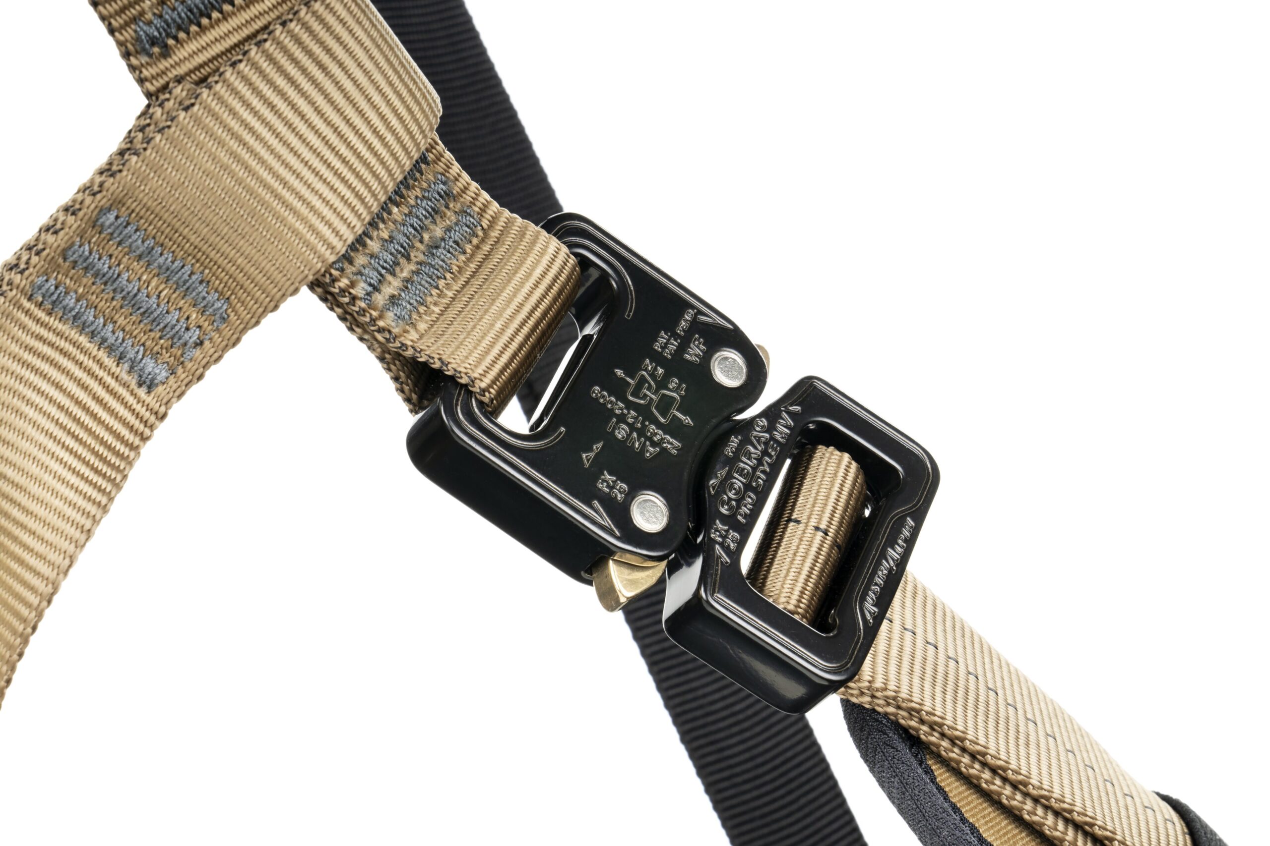 Outback™ Convertible Harness | CMC PRO