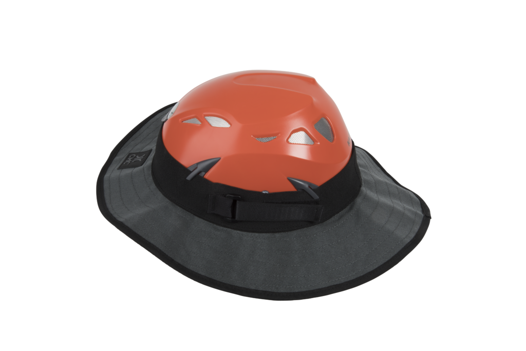 Sunbrero Adapts Helmet to Sun & Rain Protection | CMC PRO